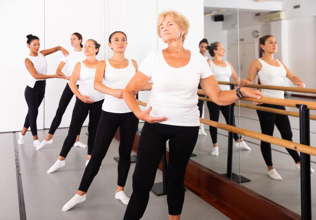 Try This Low Impact Workout: The Bar Method – Retail Planning Blog